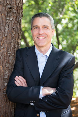 Ross Levine | Hoover Institution